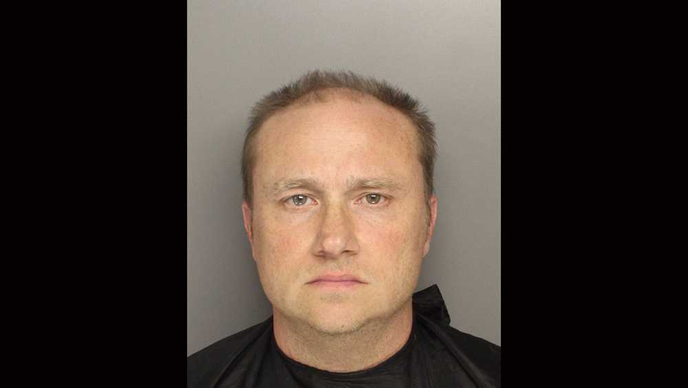 South Carolina: Man arrested on sex charges