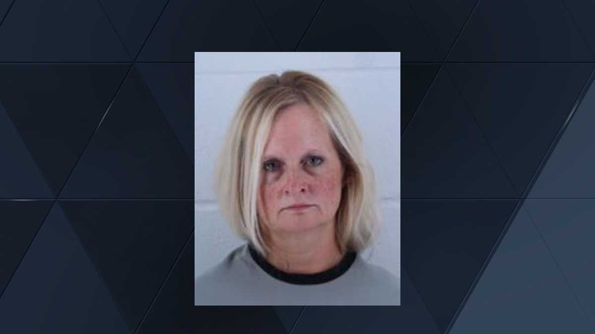 Jessica Runions' mom accused of sending harassing text messages to ...