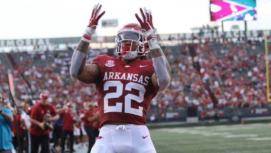 Arkansas and Oklahoma State game ends in double overtime