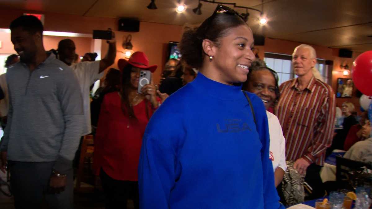 Jasmine Jones gets surprise welcome home party from Olympics