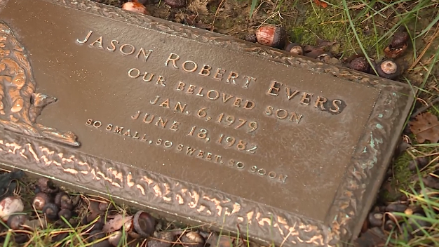 Family petitions to keep man convicted of killing 3-year-old boy behind ...