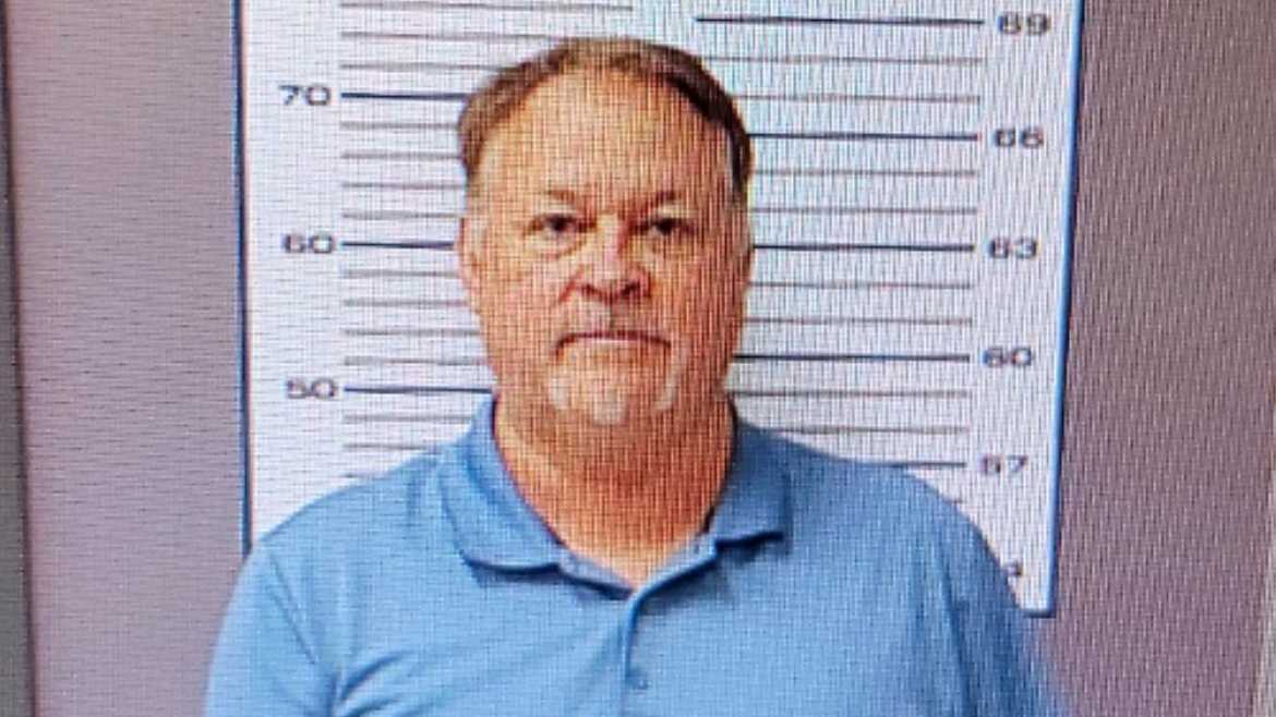 Man accused of firing shots, striking Flowood house Man accused of firing shots, striking Flowood house