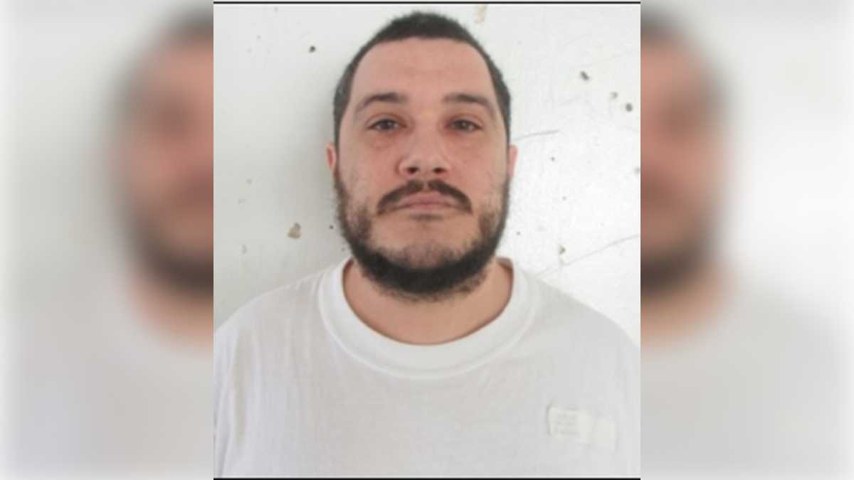 Jason Pedro escape: New Hampshire officials look for man