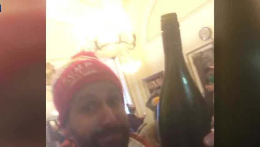 January 6th Capitol rioter asks to formally refuse presidential pardon