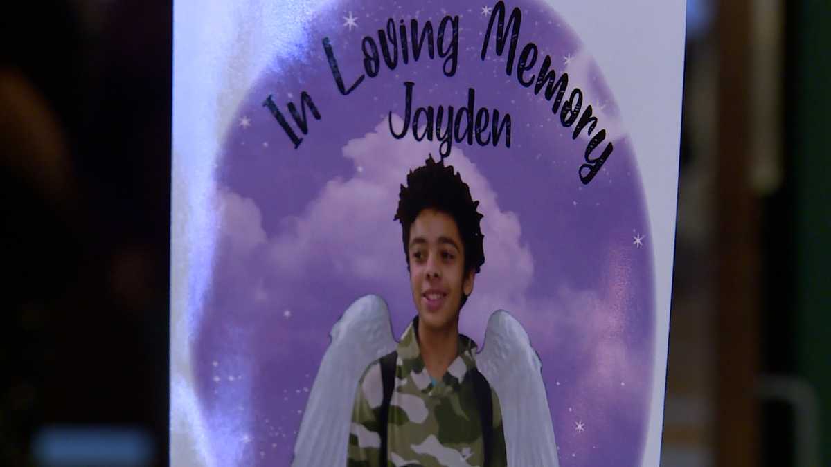 Family, friends say goodbye to 13-year-old Jayden Robker