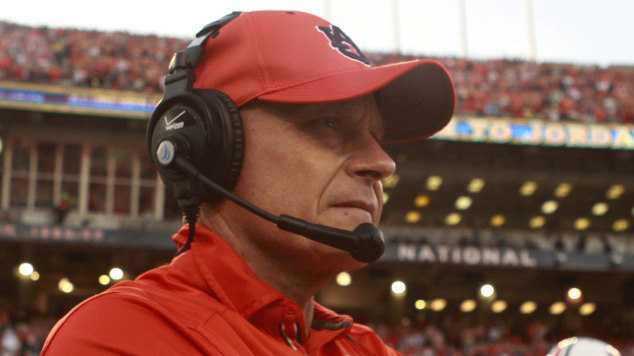 Auburn rehires JB Grimes as its offensive line coach