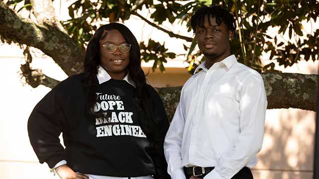 Jefferson County seniors make history