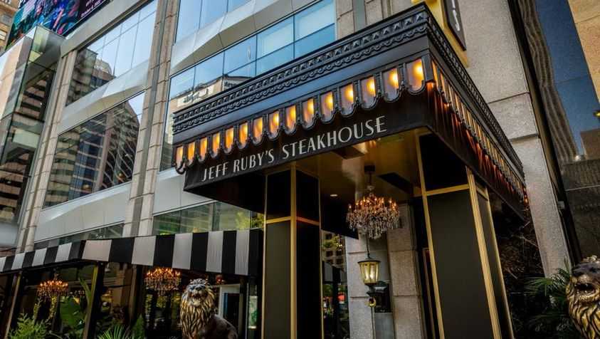 Jeff Ruby's Steakhouse opens new location on Fountain Square