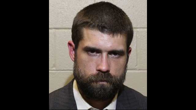 Attorney arrested in Richland, charged with drug possession