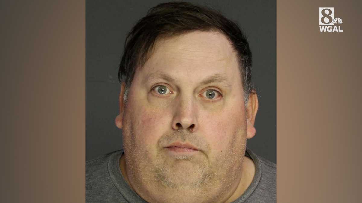 Man wanted for robbing Dauphin County, Pa. Walmart, police say