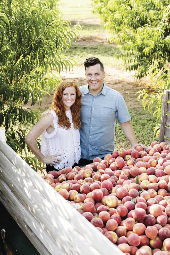 The famous Peach Truck is several stops in the Louisville area again ...