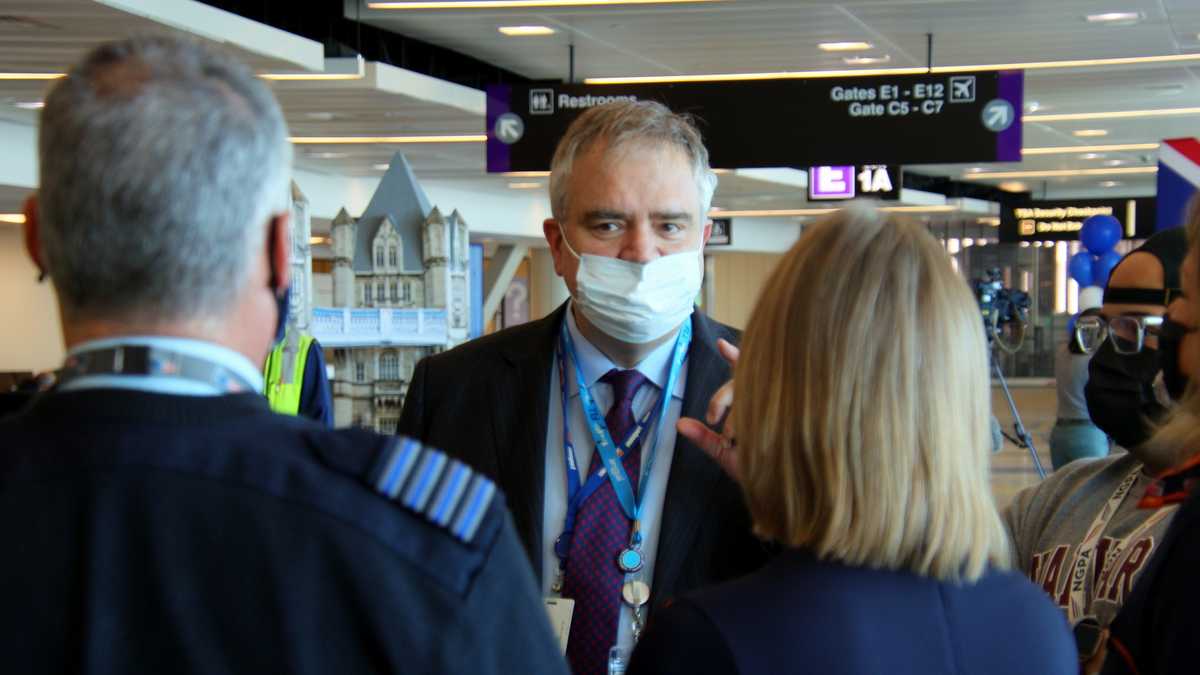 JetBlue CEO Robin Hayes responds to union concerns about staffing issues