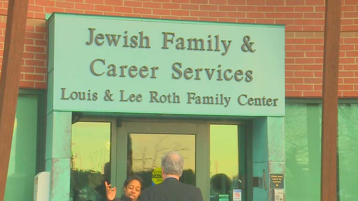 Jewish Family and Career Services opens its Newly remodeled food pantry Jewish Family and Career Services opens its Newly remodeled food pantry