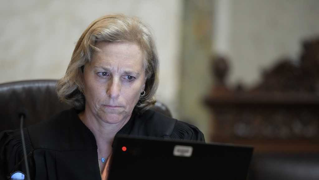 Racine man charged with stalking WI Supreme Court Chief Justice