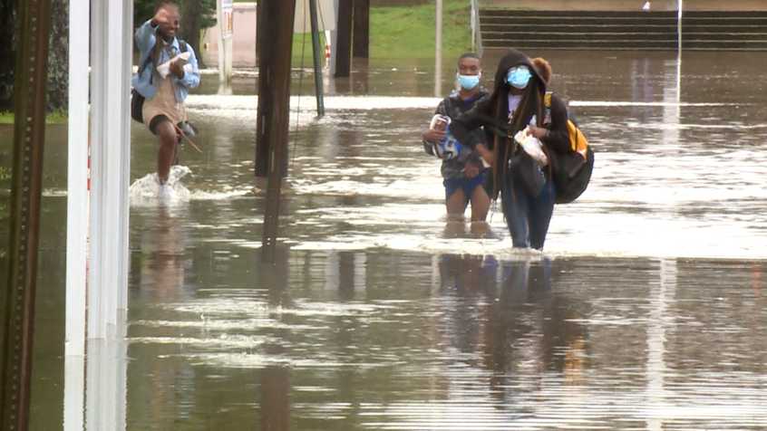 Mississippi Residents Clean Up After Flooding Prompts Rescues Evacuations