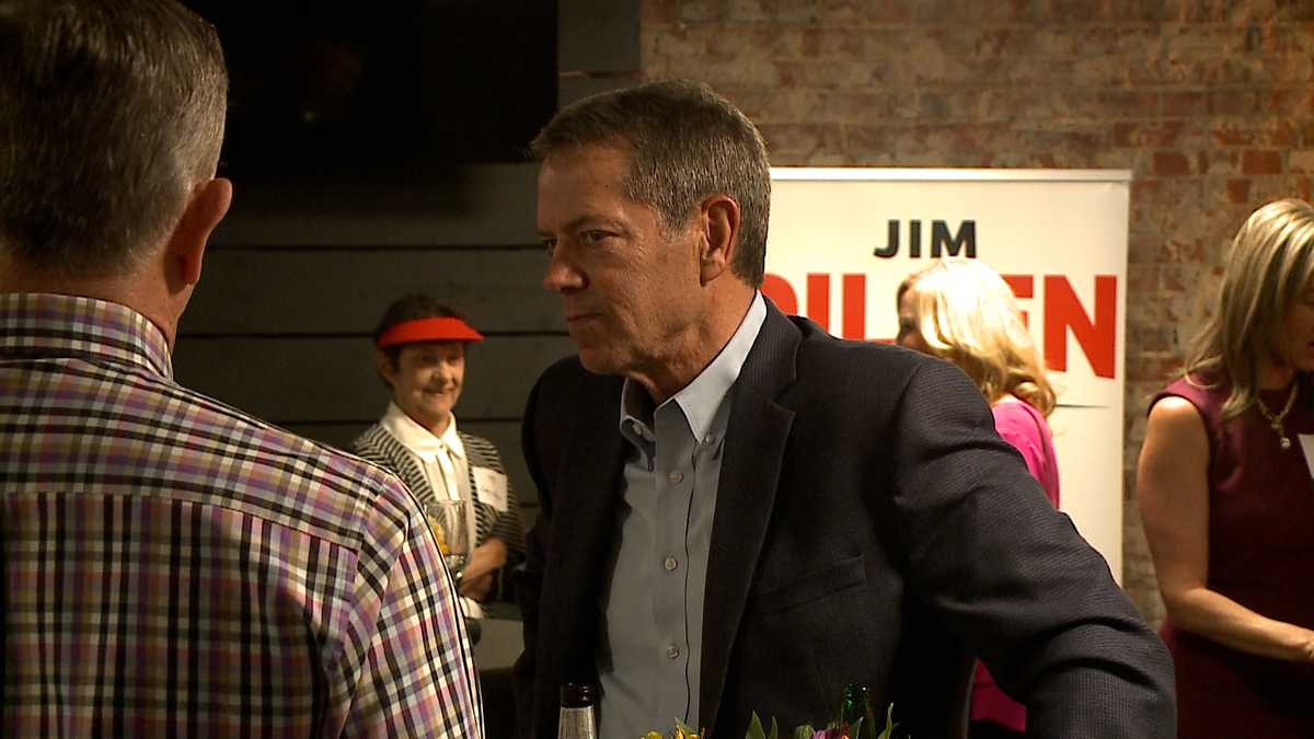 Jim Pillen hosts Nebraska voter meet and greet as election nears