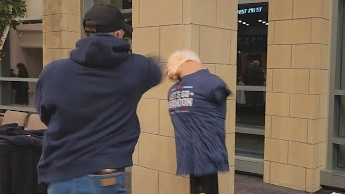 Antics at Republican fundraiser draw ire from both parties