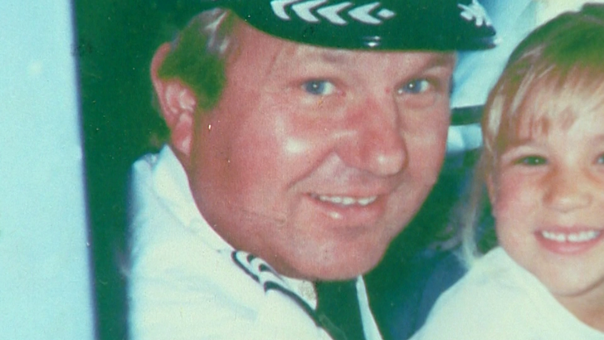 Brother of Flight 11 pilot keeps family orchard going