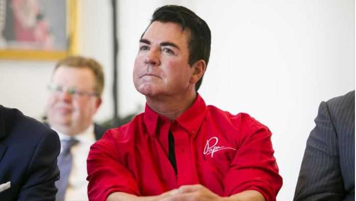 John Schnatter takes more shots at Papa John's in recent statement