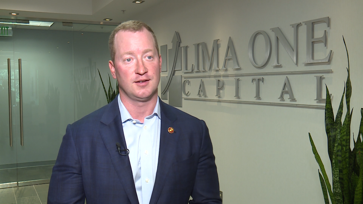Marine veteran, former gubernatorial candidate John Warren sells company