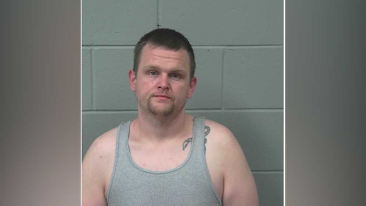 Man accused of stealing masks meant for Maine first-responders