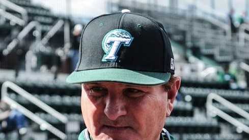 Tulane retires legendary head coach Rick Jones’ No. 10