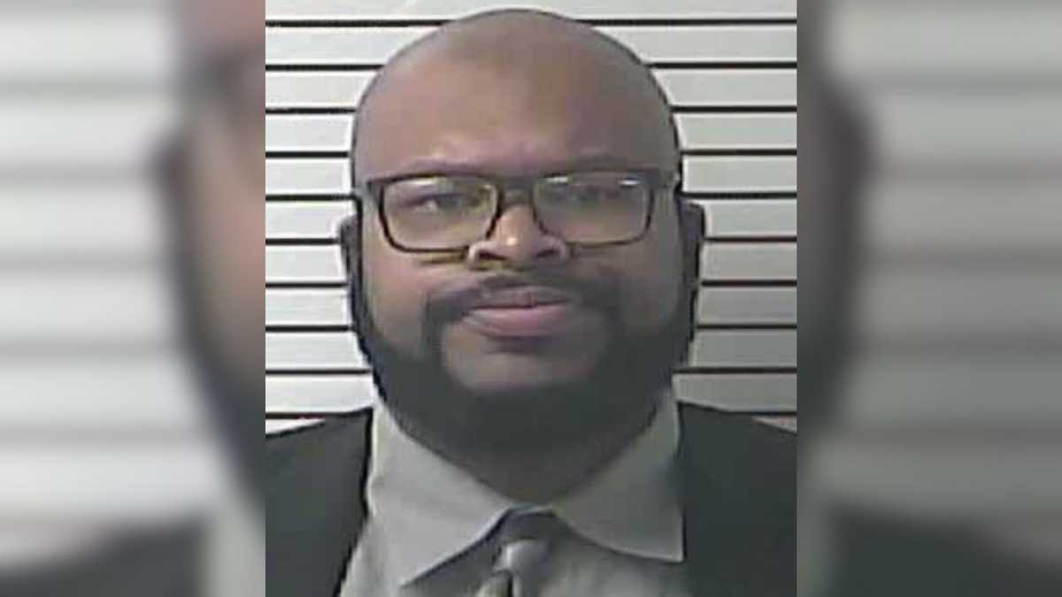 Radcliff man facing hundreds of child pornography charges