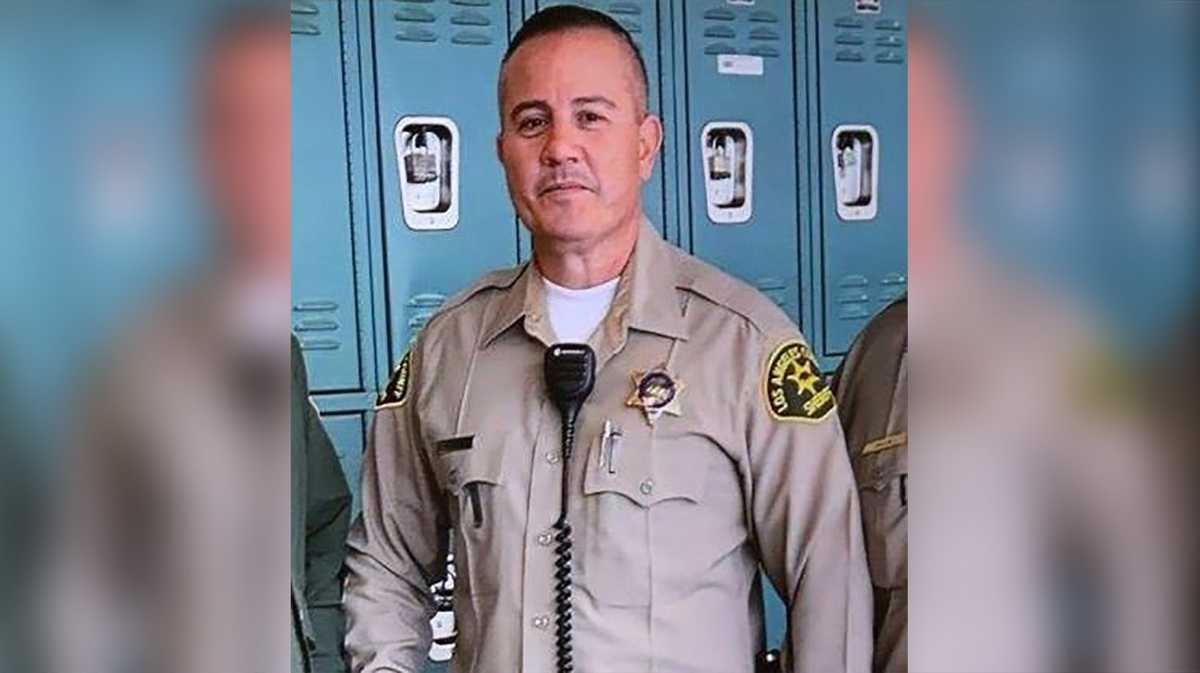 'A kindhearted and generous family man': Deputy fatally shot as he ...