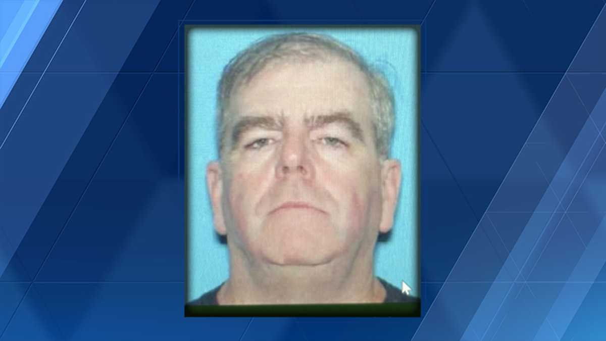 Police find body of hunter reported missing near Cohasset pond