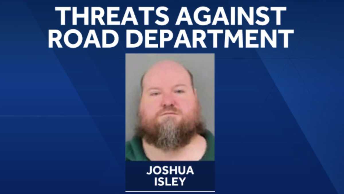 Iowa man faces threat of terrorism charge due to frustration over road ...