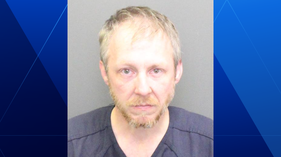 Orange County Corrections employee accused of strangling woman