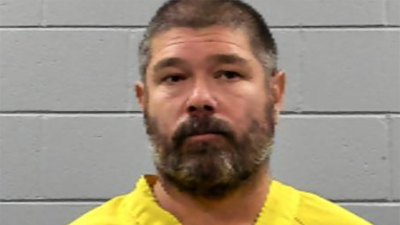 Man arrested after investigators say he threatened to 'blow up' the ...