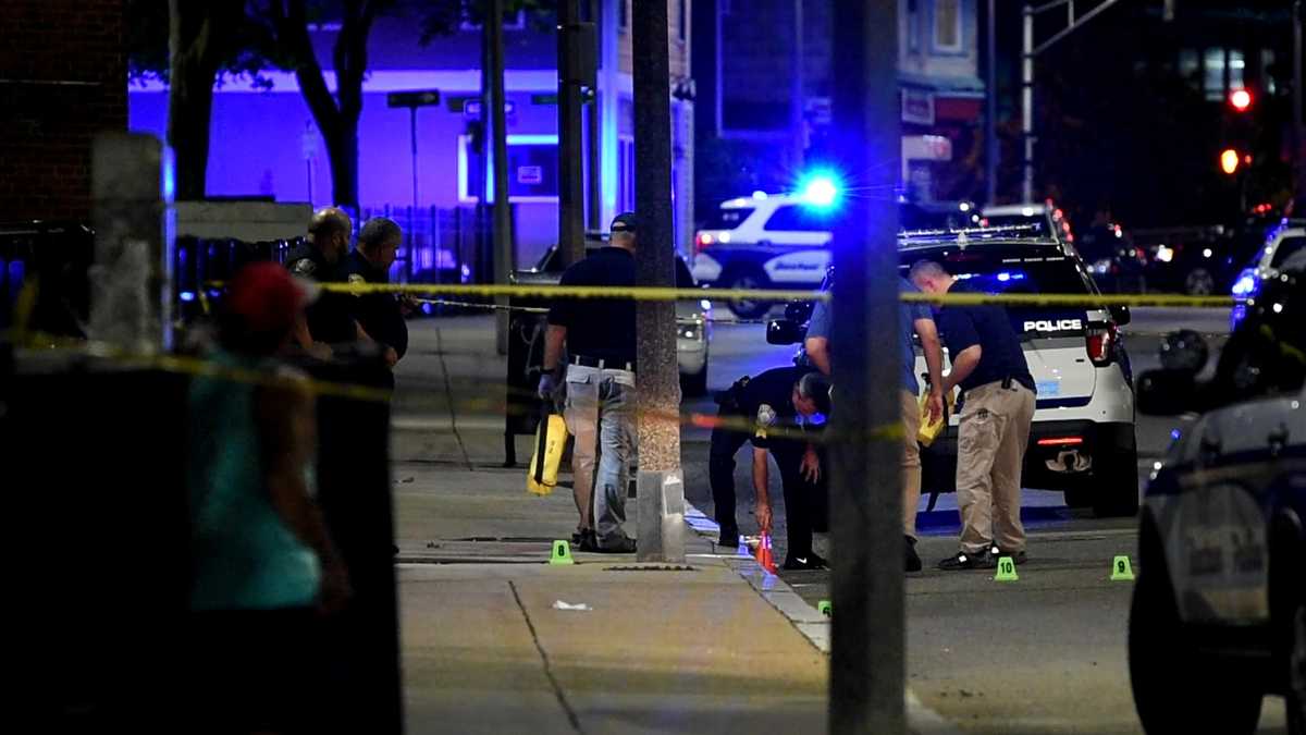 8-year-old girl, man shot minutes apart in Boston
