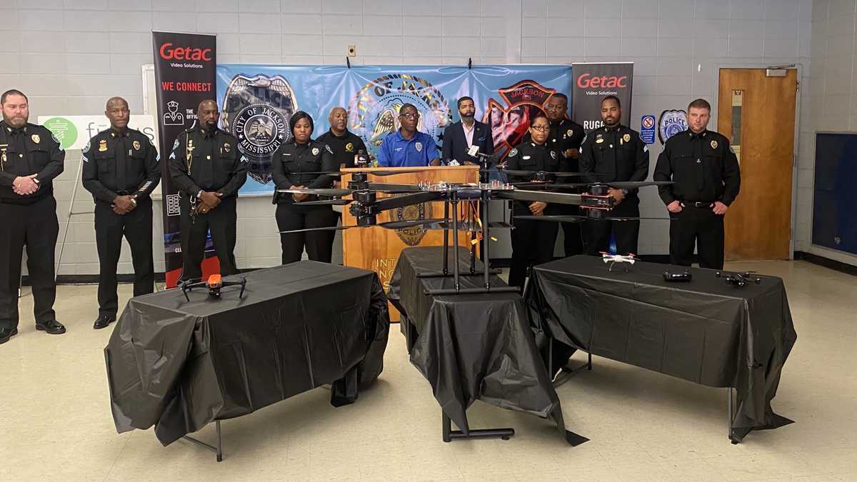 JPD drone to police from overhead