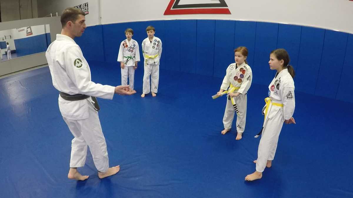 Local Jiu-Jitsu-studio teaches bullyproof program
