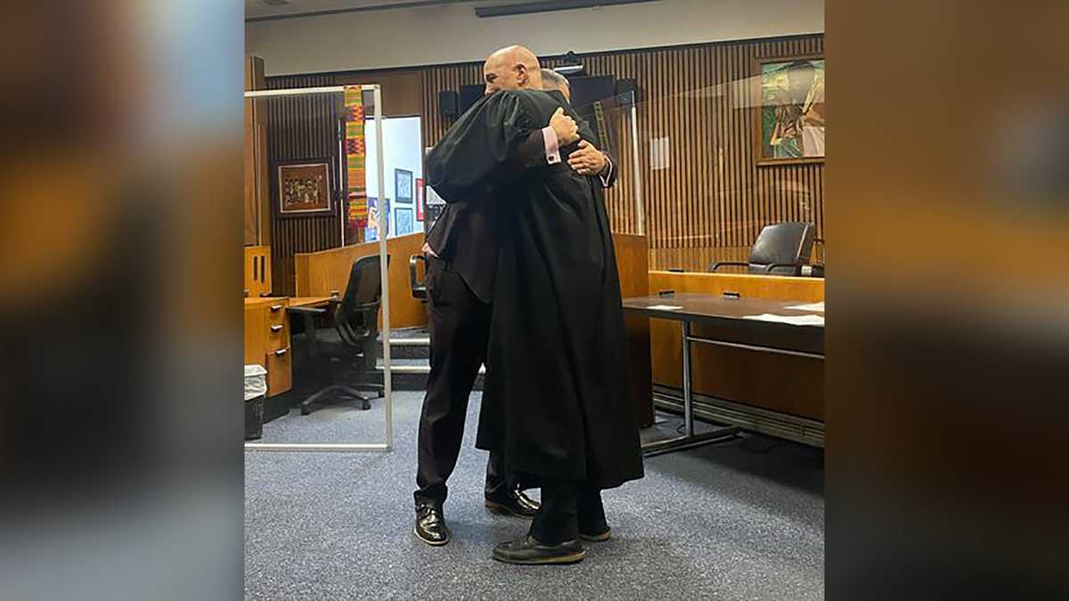 Judge swore in lawyer who was once a drug dealer in his courtroom