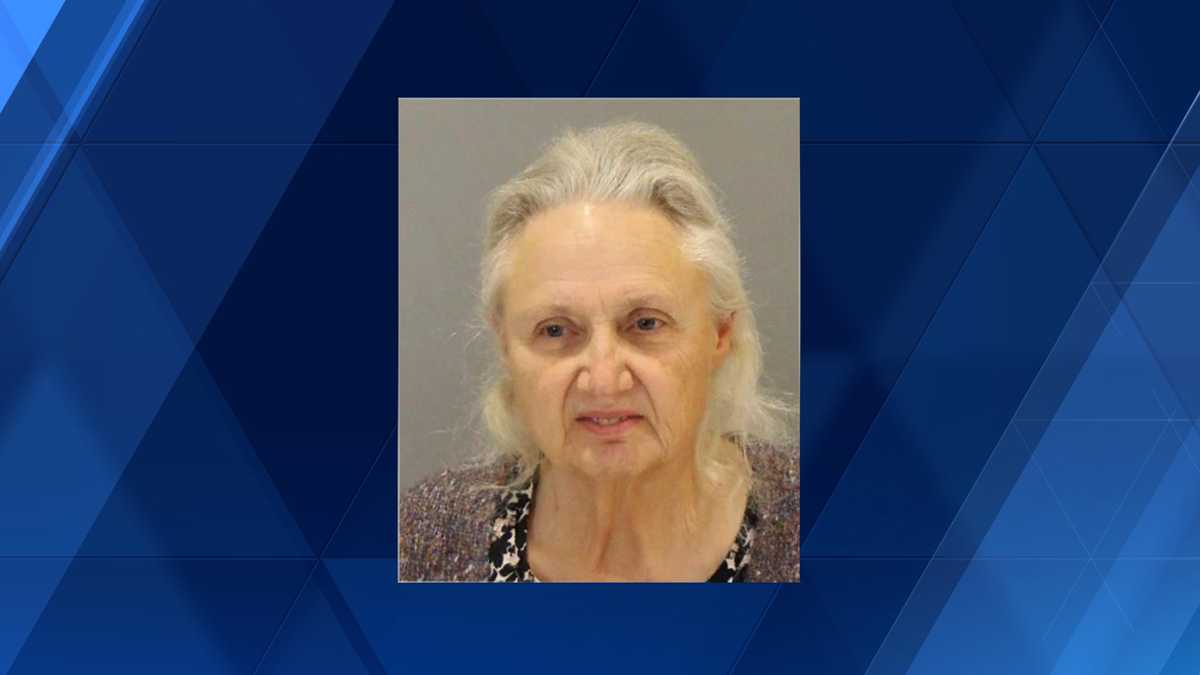 Attorney General will prosecute 'unlicensed midwife' for home birth ...