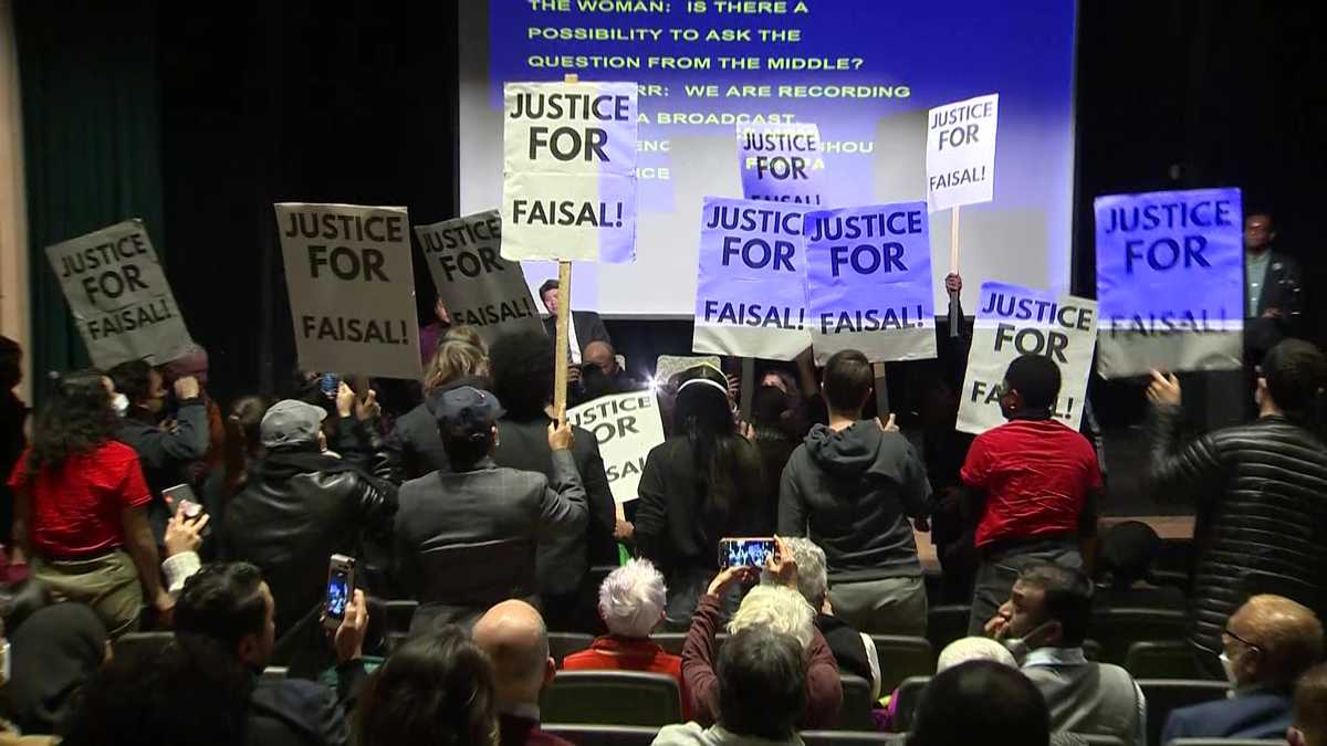 Cambridge mayor addresses deadly police shooting of college student