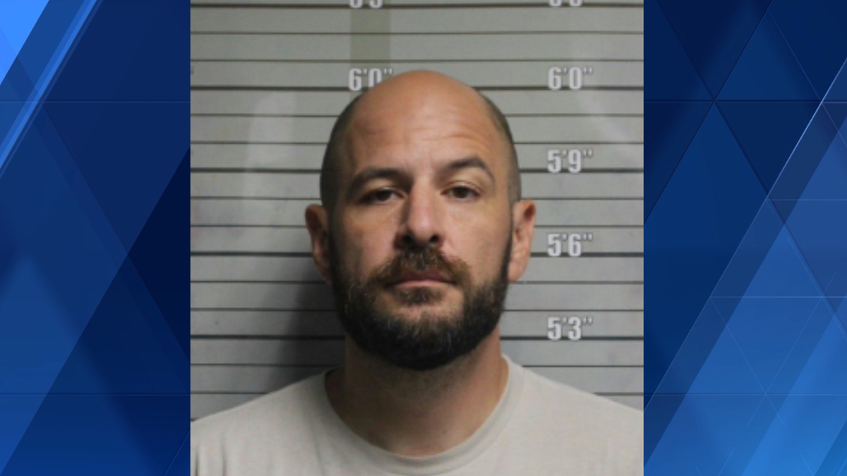 Lakota East teacher arrested, accused of having sex with student in ...