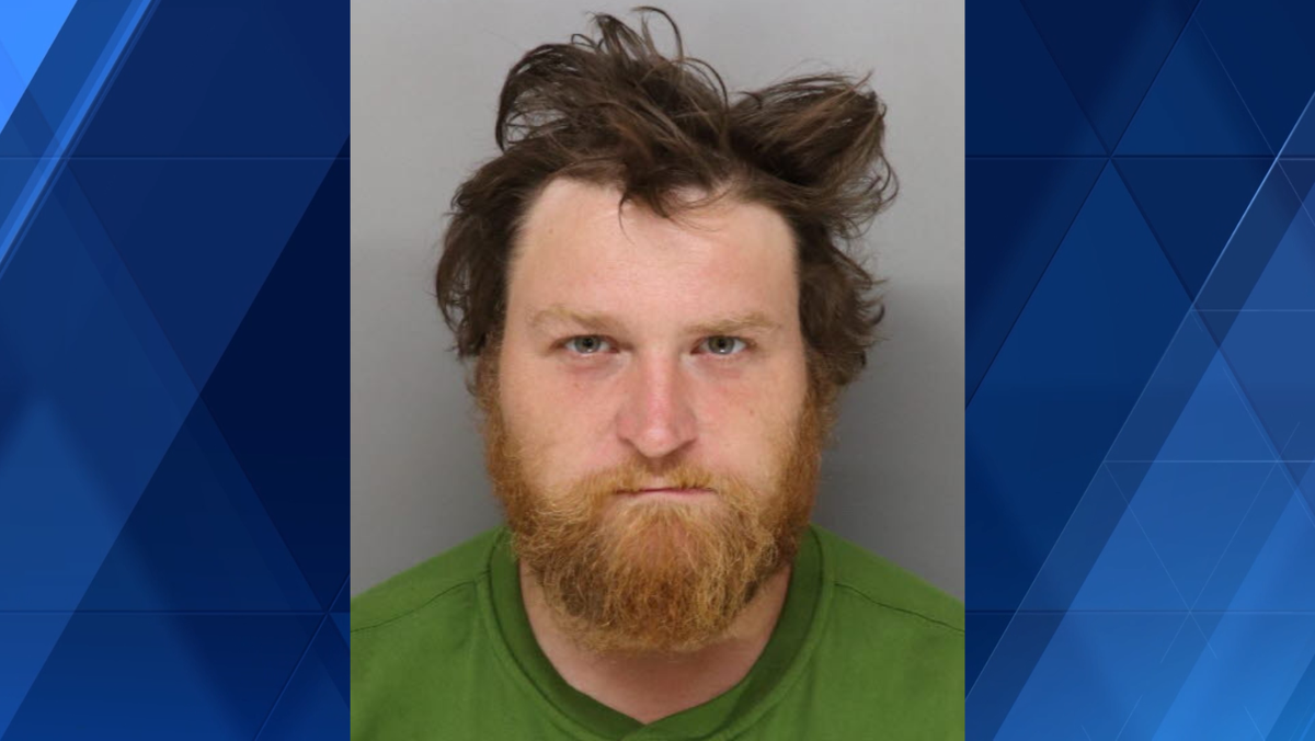 Court docs: Norwood man charged after messaging girls, harassing ...