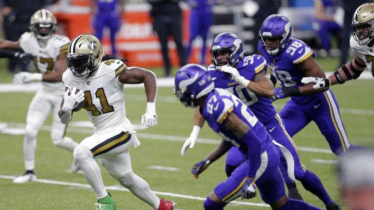 New Orleans Saints RB Alvin Kamara wins 2020 Jim Finks award