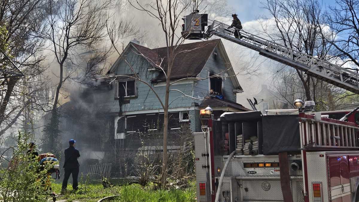Kansas City fire crews battle house fire on Indiana Avenue