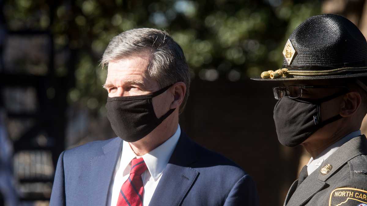 Gov. Roy Cooper issues 'State of Emergency' ahead of winter storm