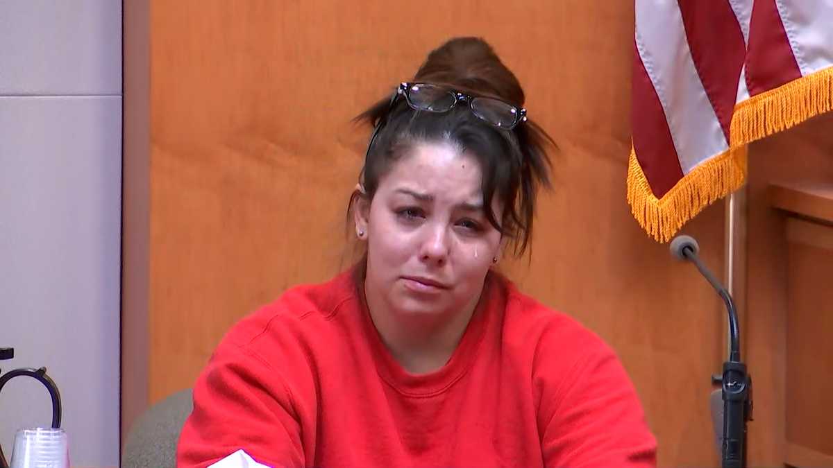 Estranged wife of Adam Montgomery returns to stand in murder trial