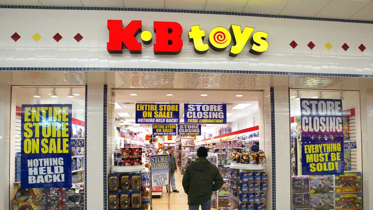 Long-gone store could return to fill Toys R' Us void