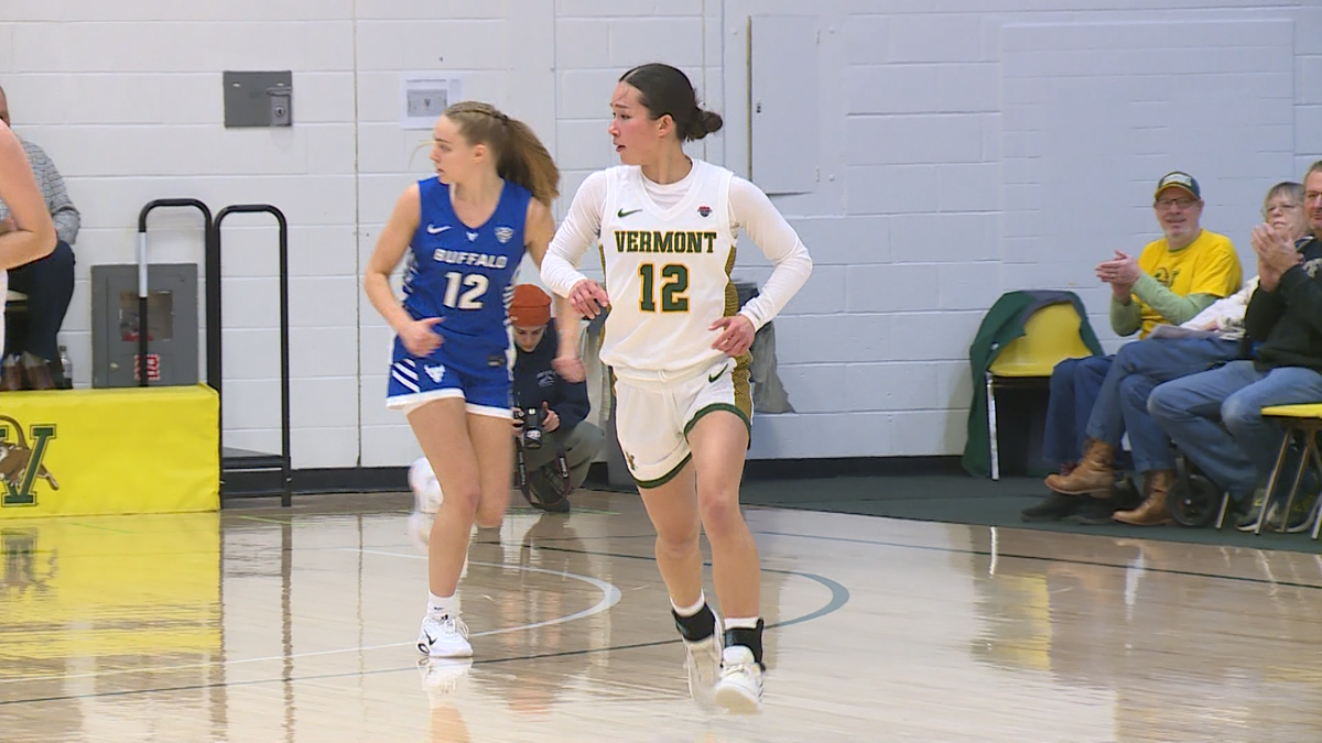 Vermont women's basketball starts season 3-0