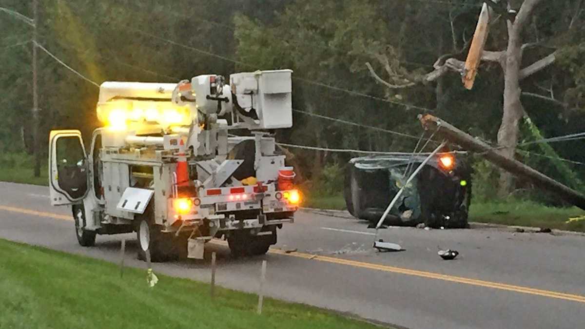 Crash closes Kellogg for morning commute