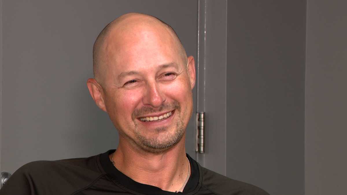 Pittsburgh Pirates manager Don Kelly hopes to return in 2026