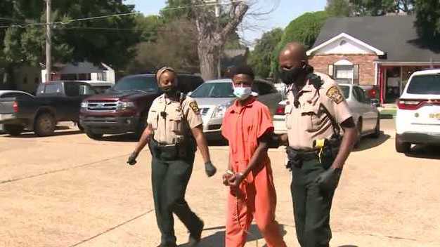 15-year-old murder suspect appears in court