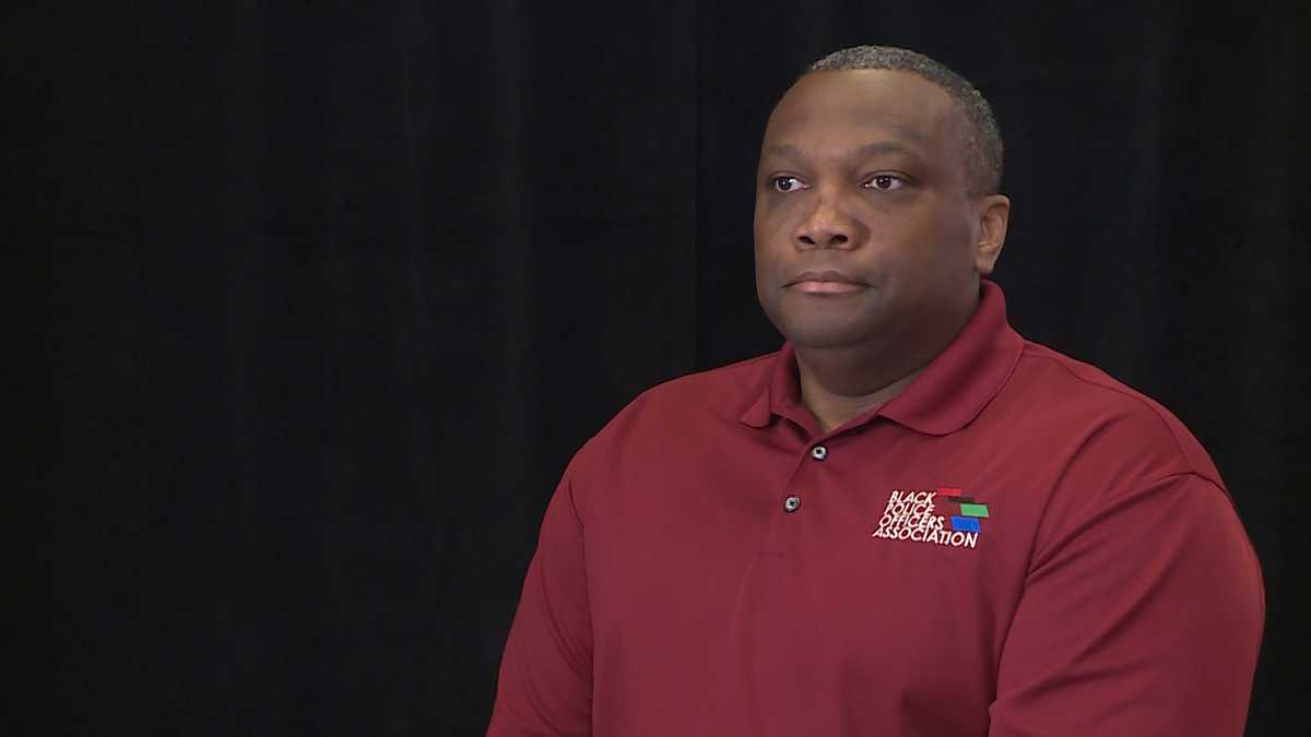 Omaha police officer details struggle of being both black and blue